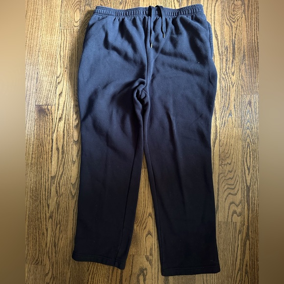 Amazon Essentials | Pants | Amazon Essentials Black Athletic Pants ...